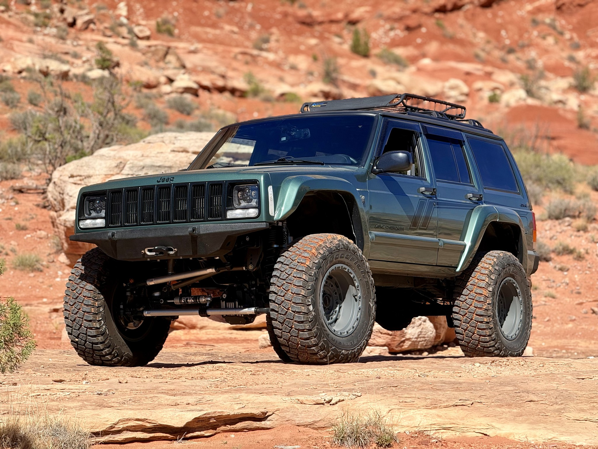 Iron Rock Offroad Xj